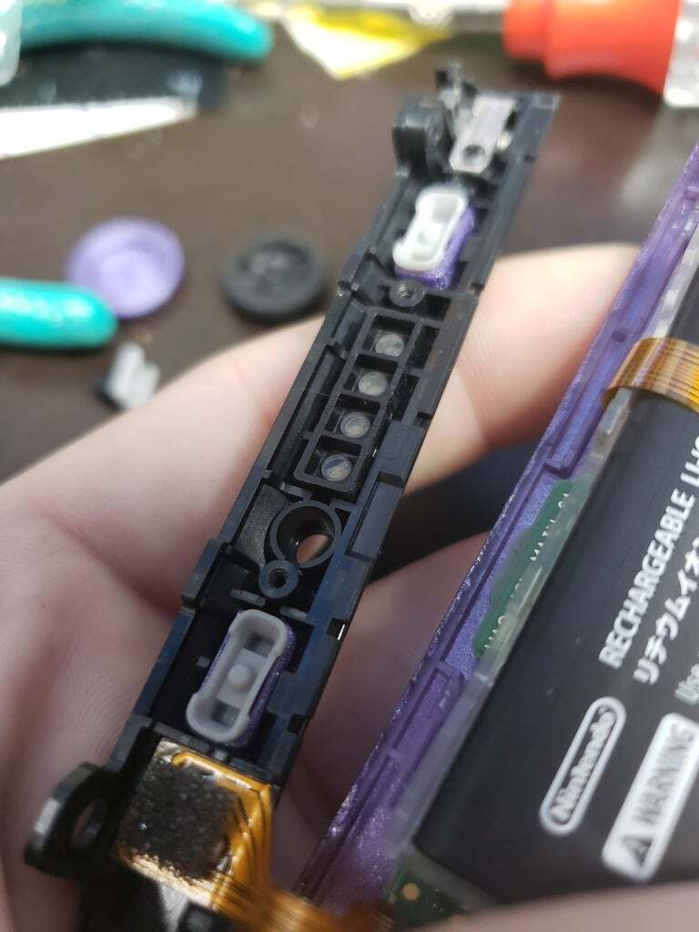 Free STL file Joy Con Z Buttons Basic 🔝・3D printable model to download ...