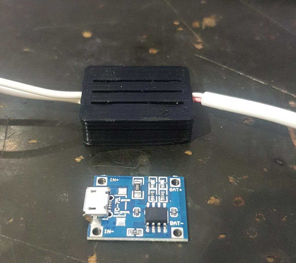 Free 3D file TP4056 1A Charge Module Case (Non-Micro Usb)・3D printing ...