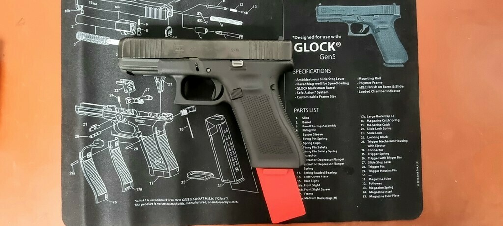 Free 3D file Glock Block vise 🔫・3D printable object to download・Cults