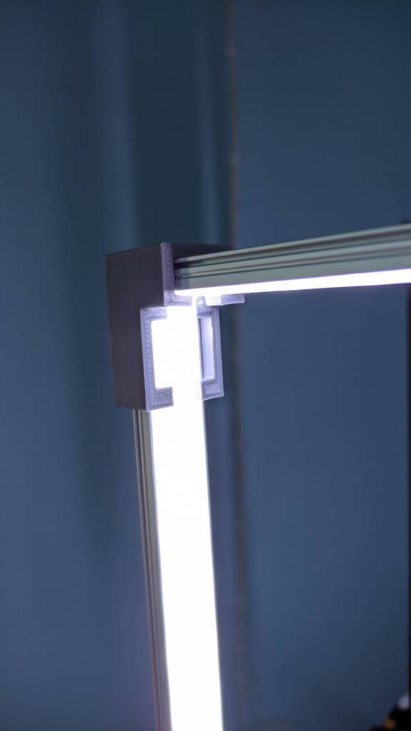 Free STL file LED Strip Stand (LED wide 10 mm)・Model to download and 3D ...