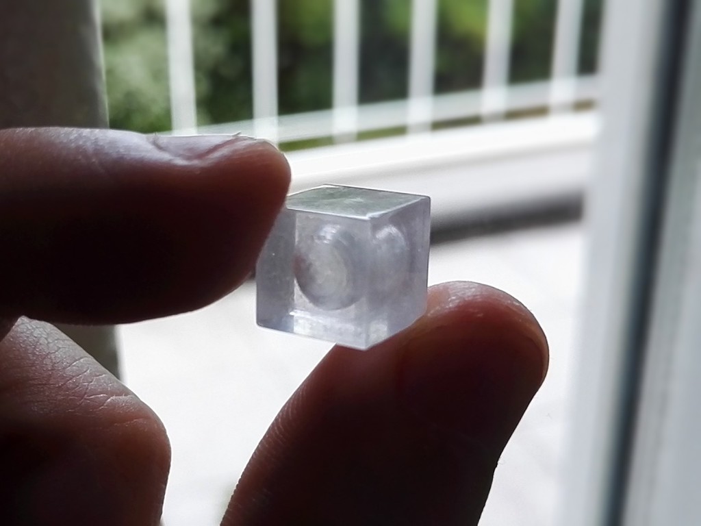 Free 3D file Mini transparent printing test cube with embedded sphere ...