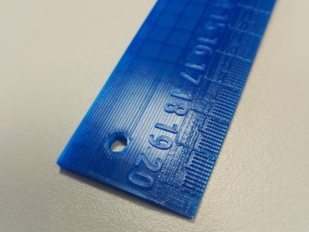 Free 3D file iRuler customizable ruler・3D printer model to download・Cults