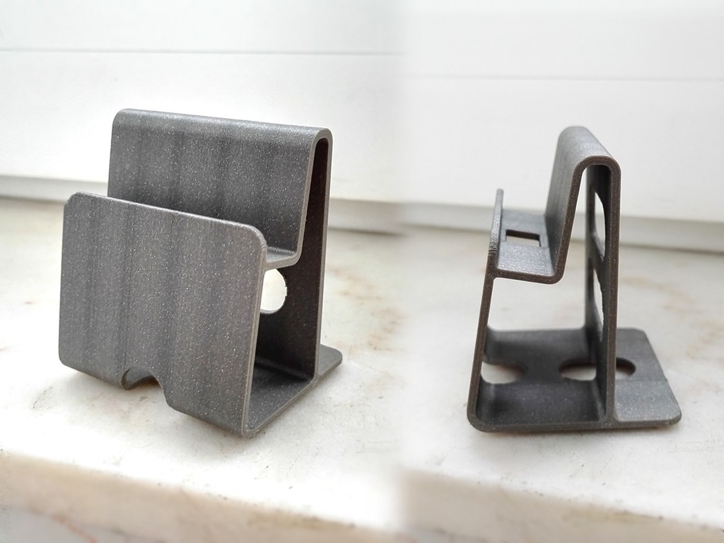 Free 3D file Customizable Smartphone stand / charging holder・Design to ...