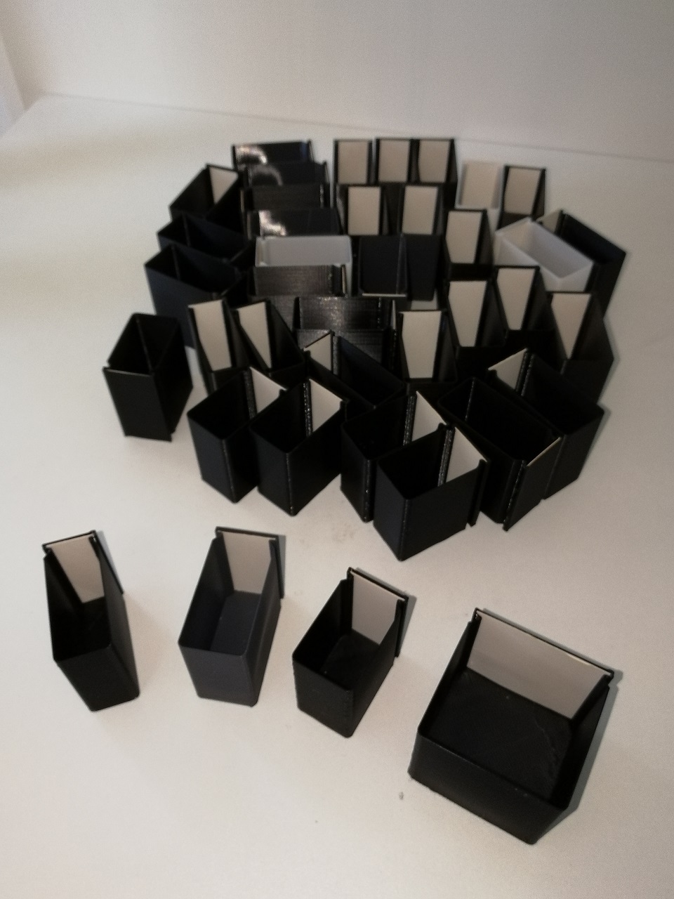 STL file Storage Divider・3D printer design to download・Cults