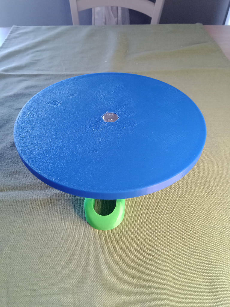 Free STL file Rotating base 🧑‍🔧・3D printer model to download・Cults