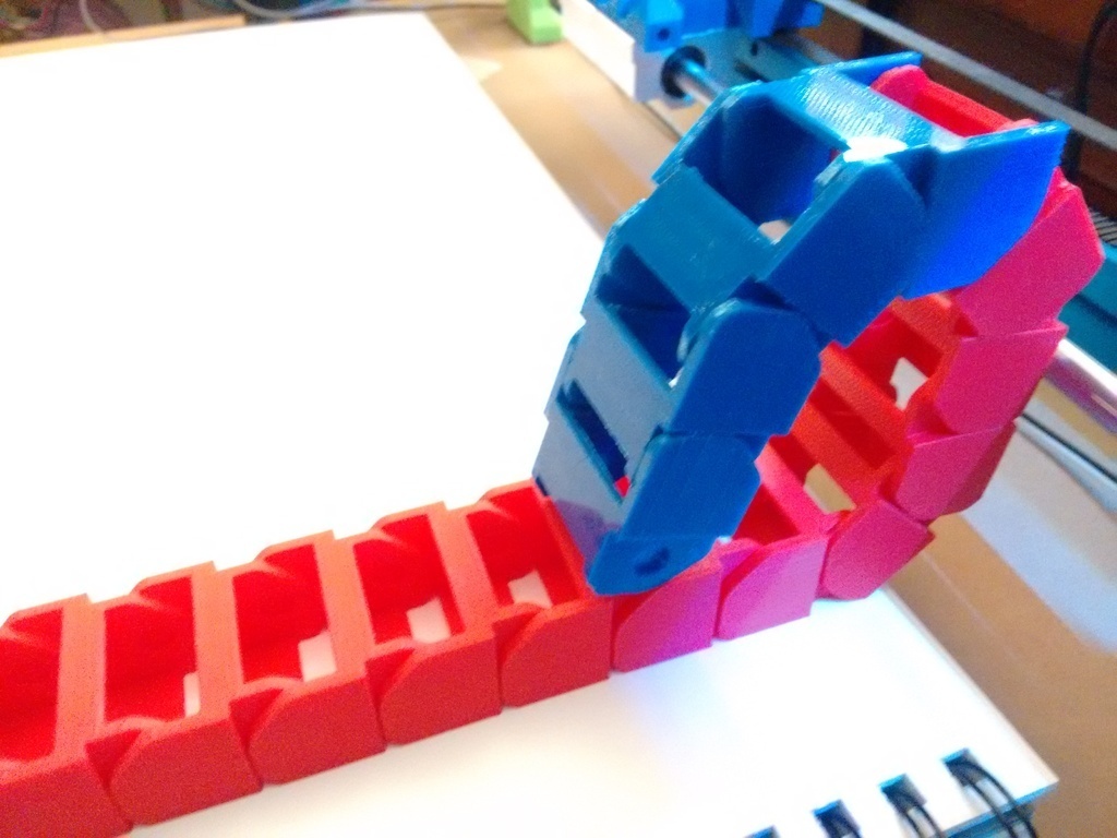 Free STL file Print-In-Place (PIP) Large Cable Chain Assorted Lenghts ...