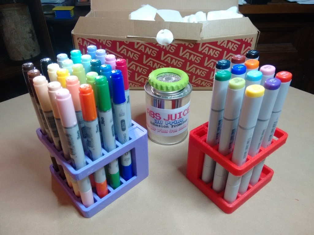 Бесплатный STL файл Copic Sketch Marker Holder - 15 count (for 12 pc ...