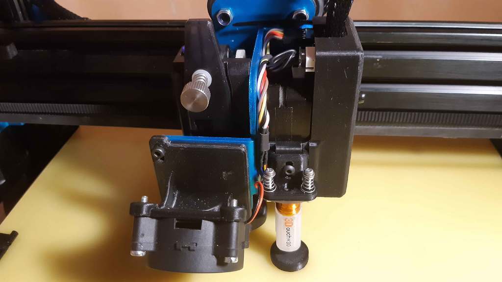 Free STL file Extruder Board Cover・3D printable model to download・Cults