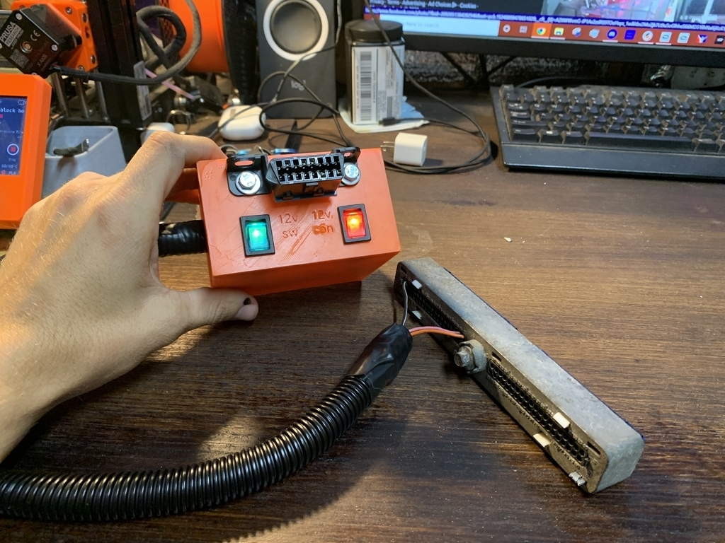 Free STL file Gm/HpTuners Ecm bench harness with switched power・3D ...