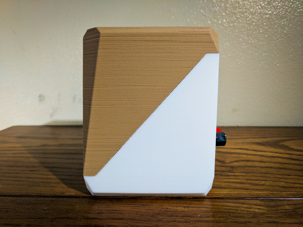 Free STL file Angular Speaker Box 🔉・3D printable object to download・Cults