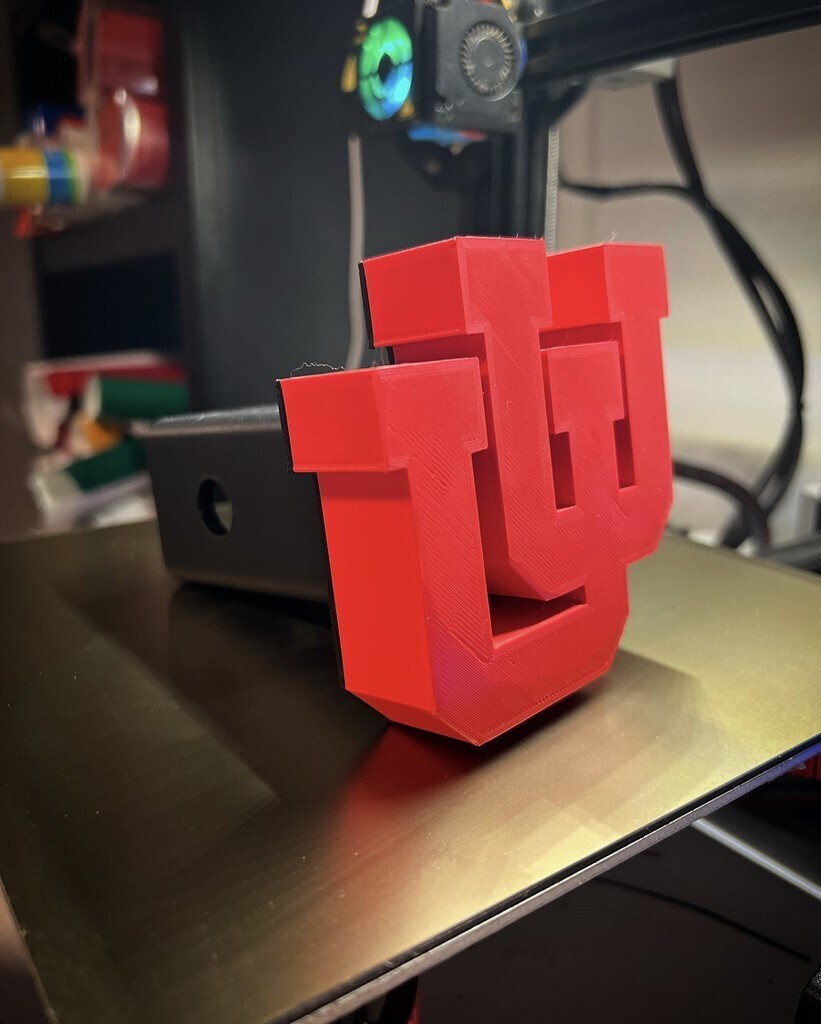 Free STL file Utah Utes Trailer Hitch Insert_Cover・Design to download ...