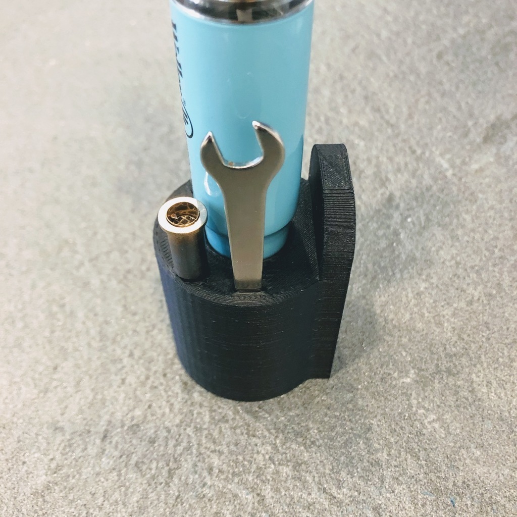 Free STL file Weller Pyropen WPA2 Stand with Tool Holder 🧞‍♂️・Object to ...