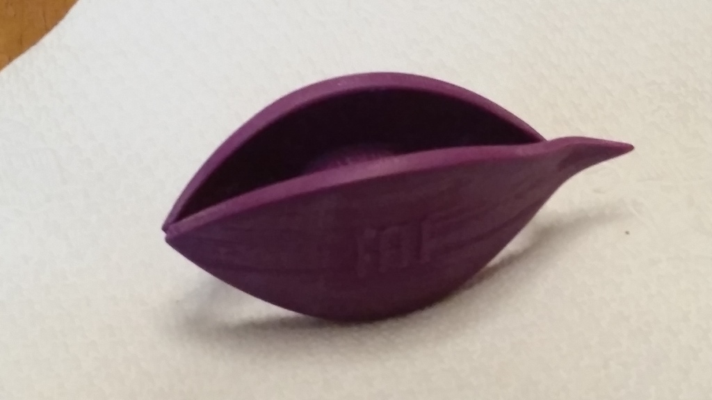 Free 3D file Unibody Tatting Shuttle with grips 🛠️・3D print object to ...