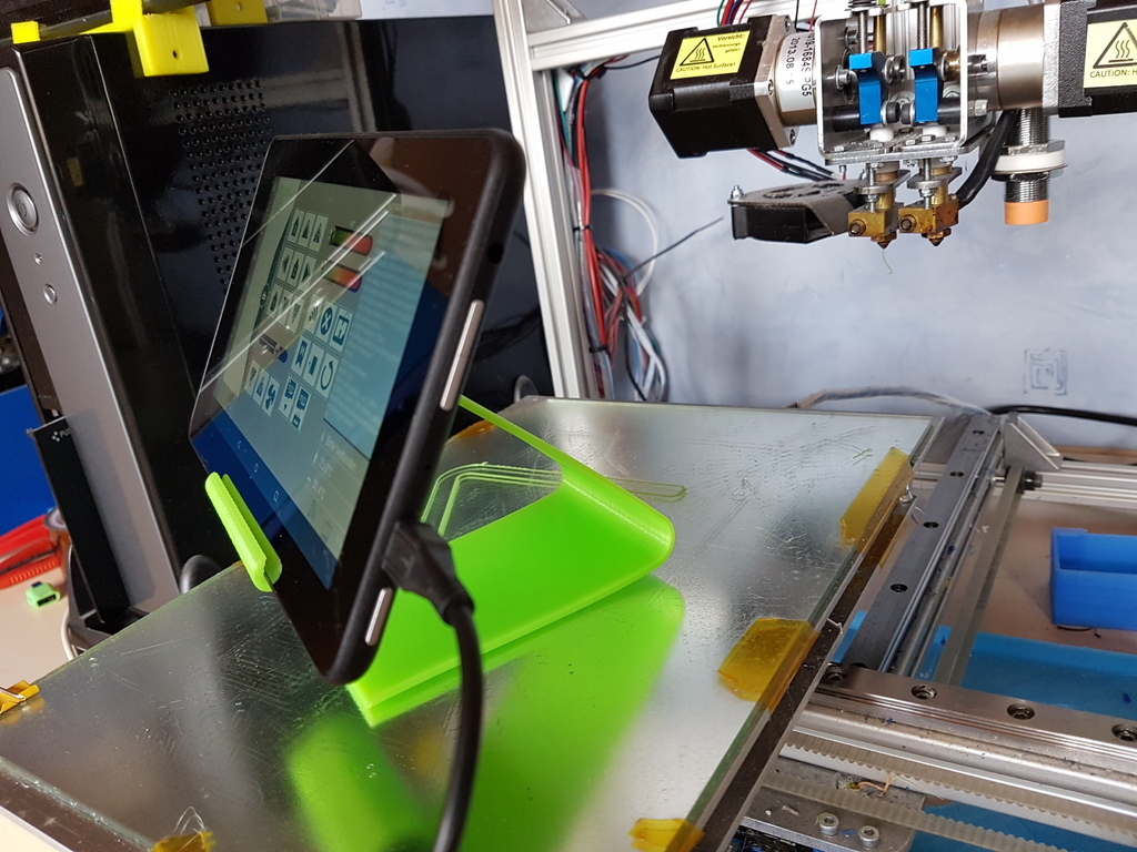 Free STL file GCodePrintr Tablet Stand 💻・3D printer model to download・Cults