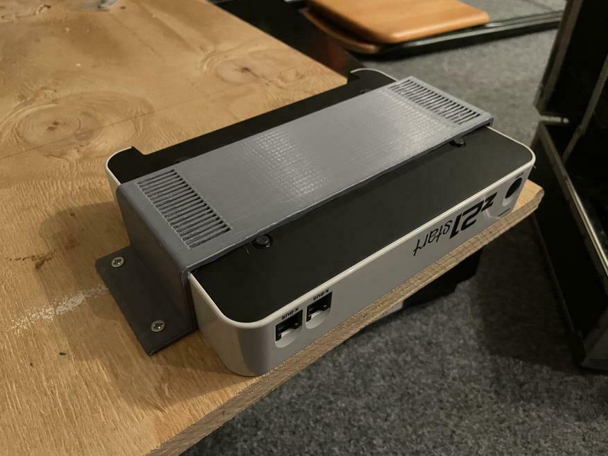 Free 3D file Z21 Mount for Roco/Fleischmann Z21 (start).・3D printable ...