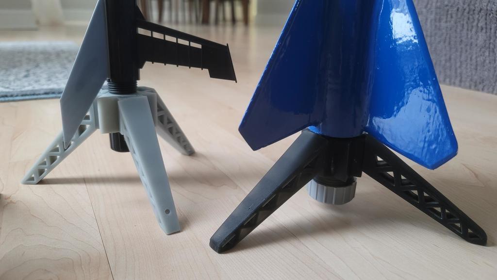 Free STL file Ocho Model Rocket Display Stand 🚀・Template to download ...