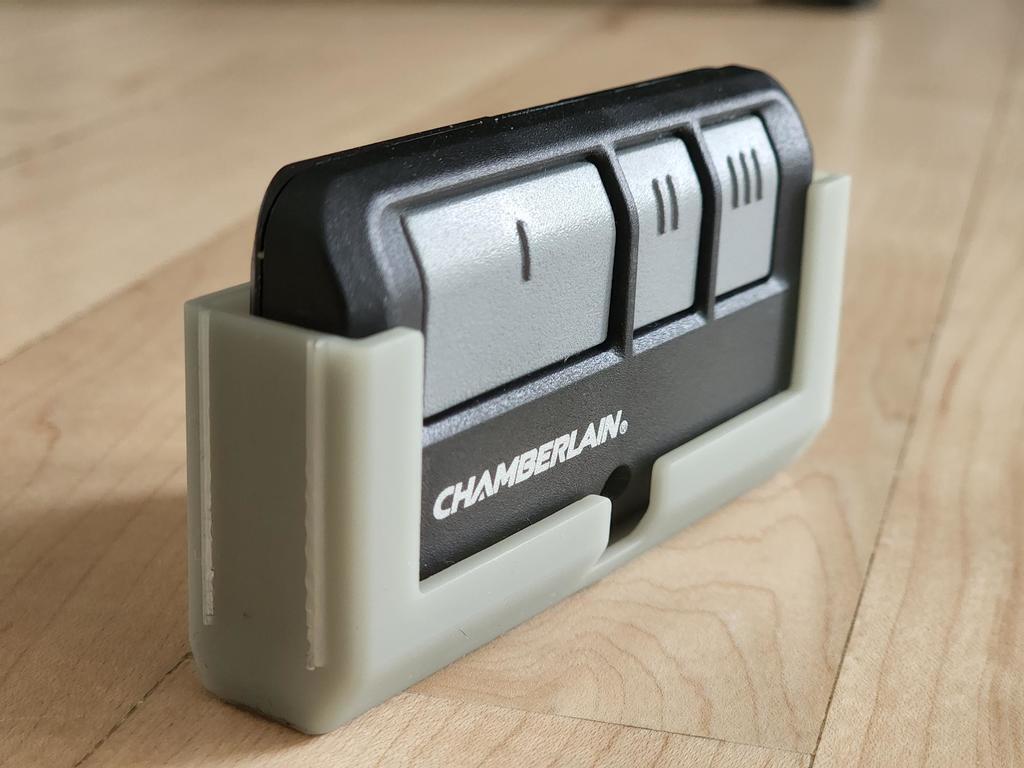 Free STL file Chamberlain Garage Door Remote Wall Mount・3D printer ...
