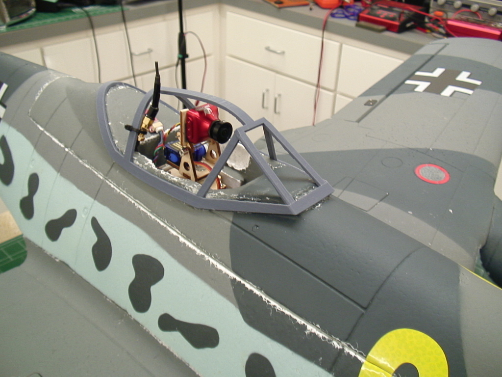 Archivo 3D gratis Dynam ME262 Cockpit Frame con soporte FPV Pan y Tilt ...