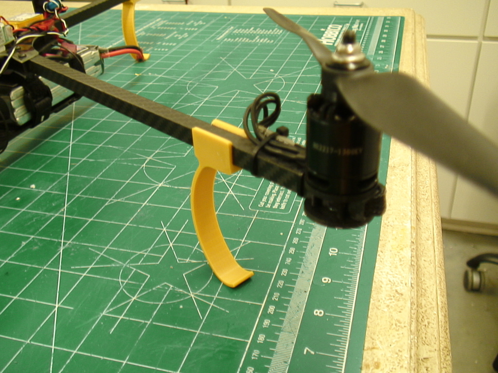 Free 3D file Flex Leg for RcExplorer Tricopter・3D print model to ...