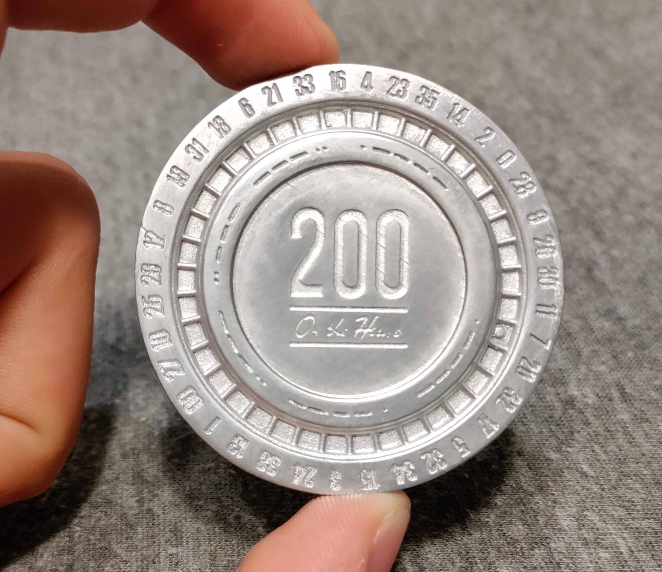 Fichier STL le Platinum Chip de Fallout New Vegas 🆕・Plan pour ...