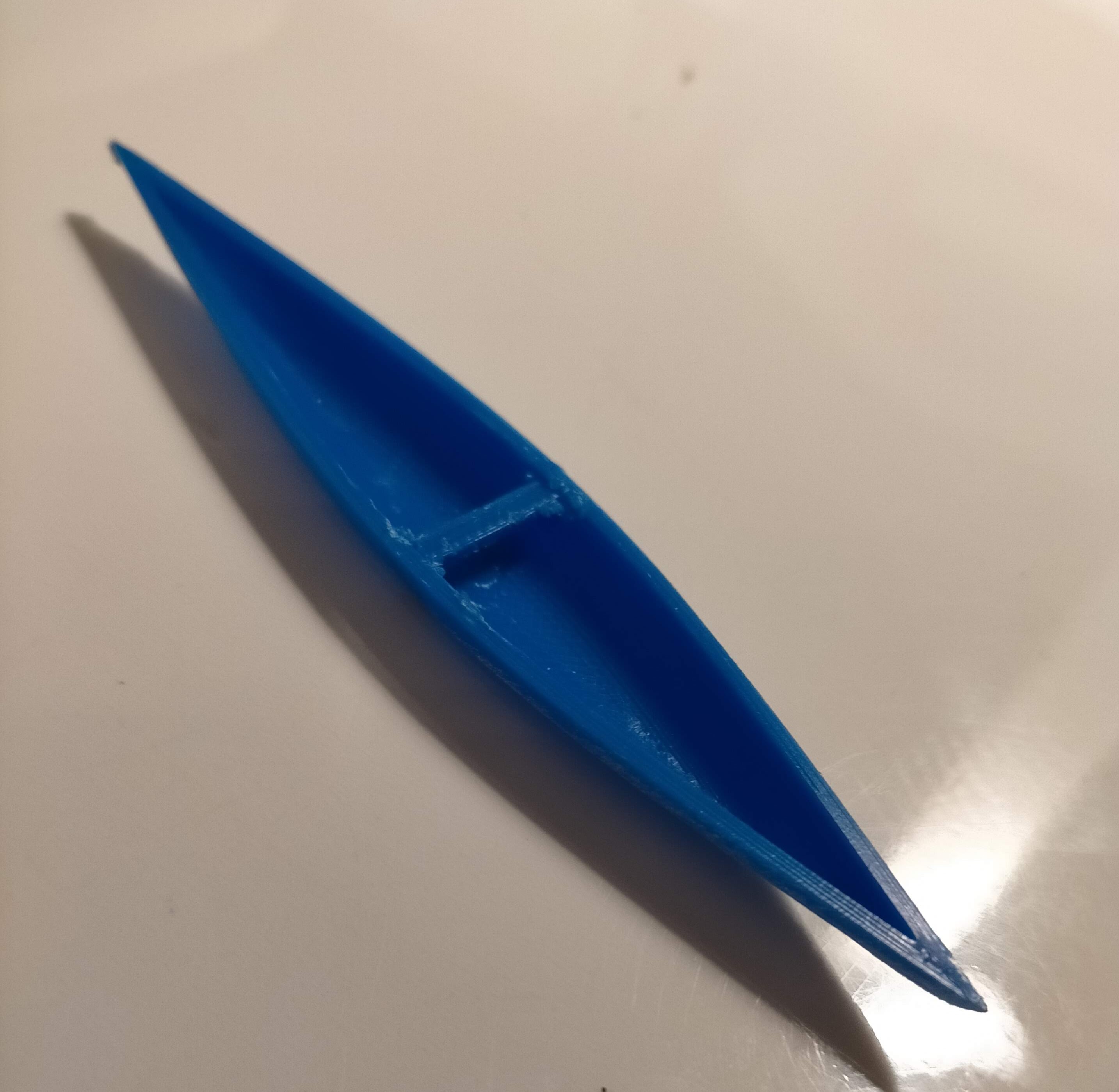 Archivo STL gratuito kayak・Idea de impresión 3D para descargar・Cults