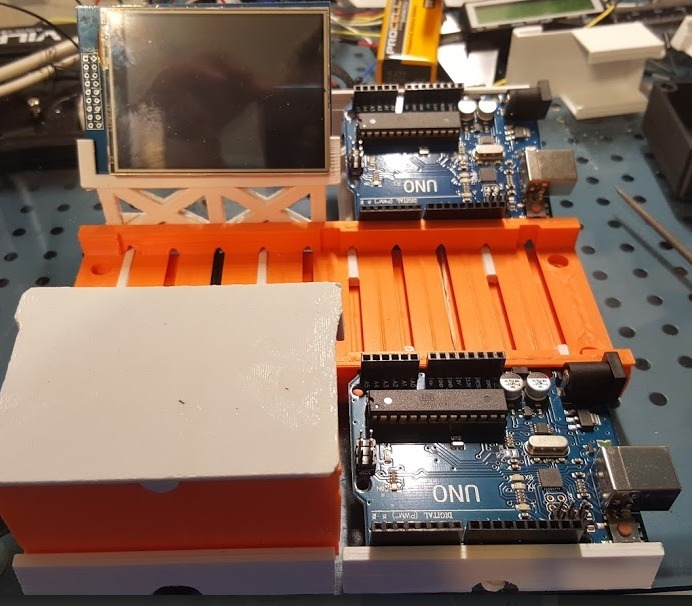 Free 3D file Raised clamps for Breadboard Spring Vise・3D printable ...