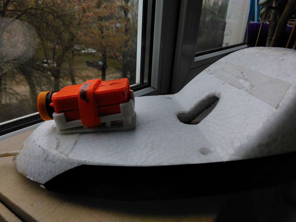 Free STL file Runcam 2 Mount 🧑‍🔧・3D printable design to download・Cults