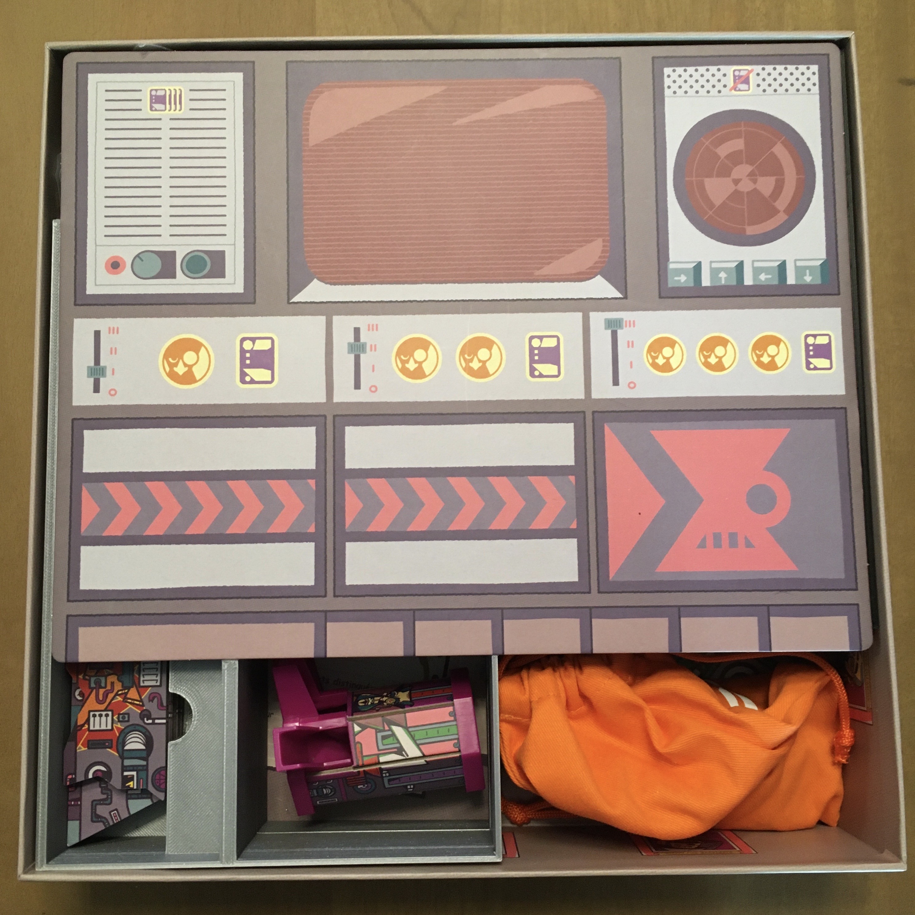 STL file Insert for The Loop board game・3D printable model to download ...