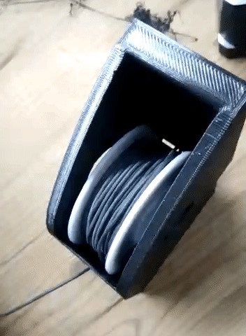 Free 3D file Cable Roller / Dispenser - Magnetic mount・3D printer model ...