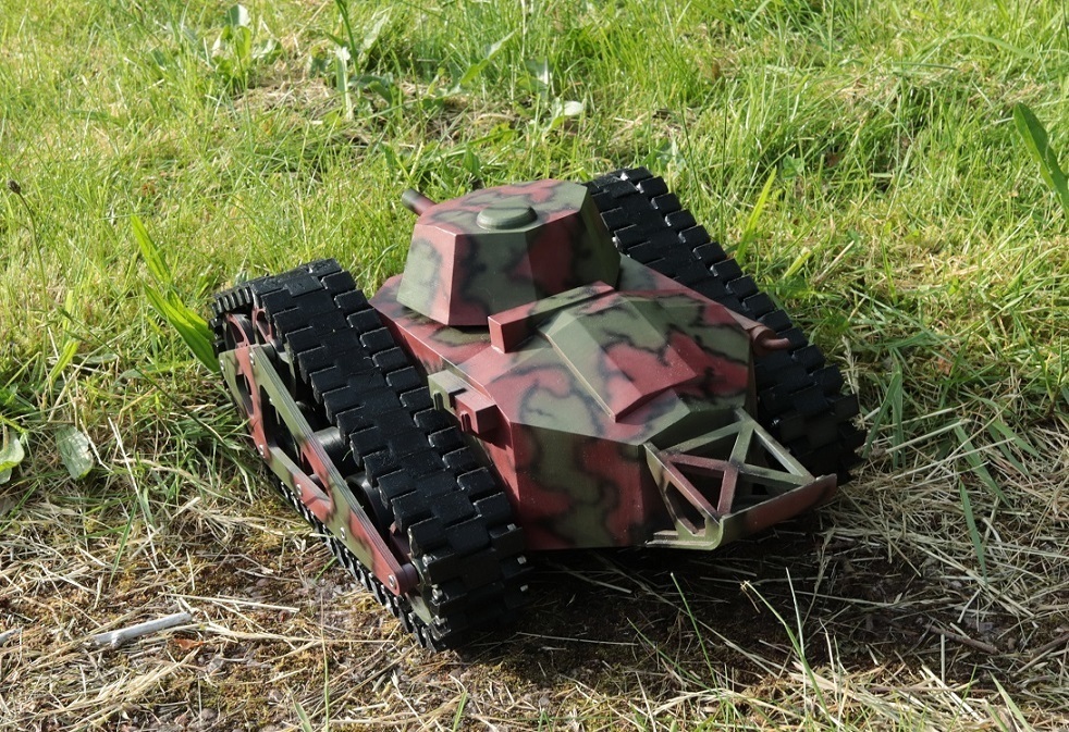 Free 3D file RC semi-scale Tank 🪖・Template to download and 3D print・Cults