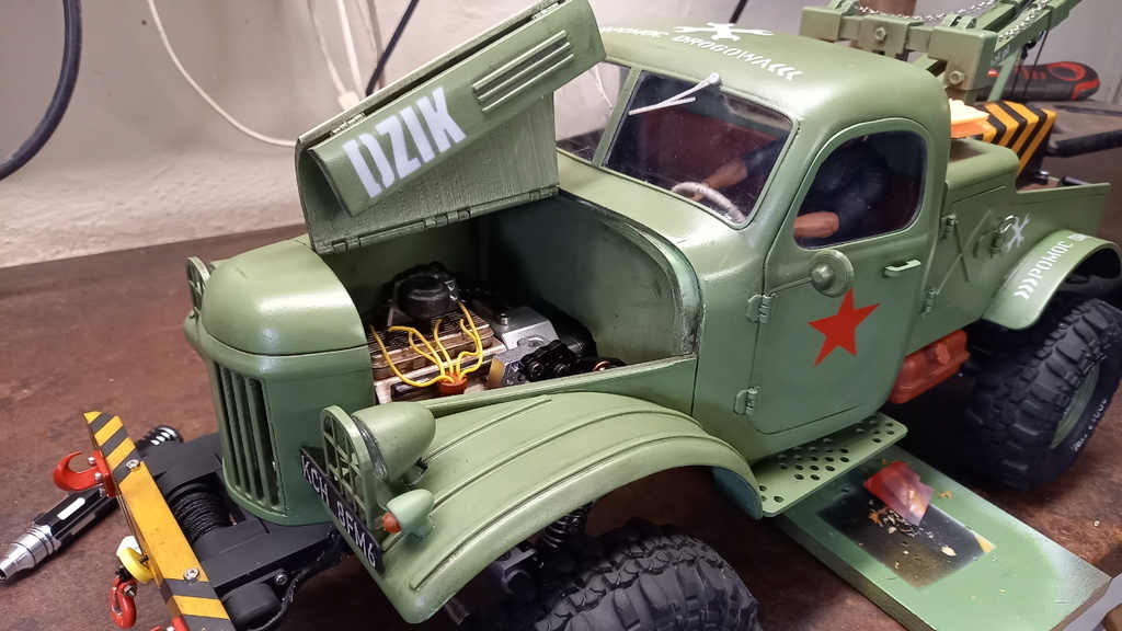 Free 3D file Open engine hood Zil 157 1/10・3D printer model to download ...