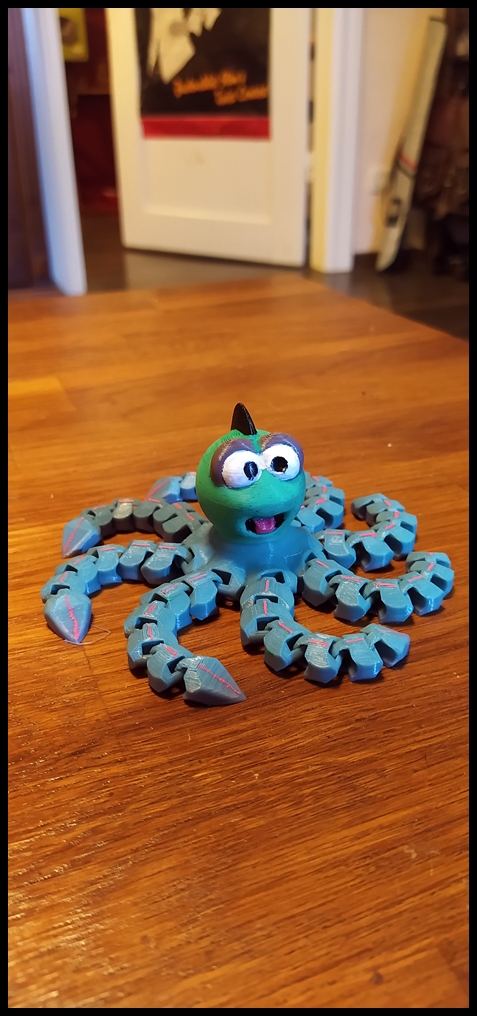 STL file Flexi print in place ! Octo the little Flexi sea monster! 👹 ...