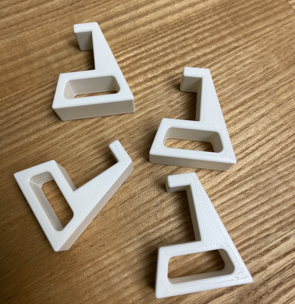 Free 3D file PS4 legs・3D printable model to download・Cults