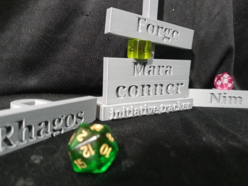STL file Customizable Initiative Tracker 🎲・Model to download and 3D ...