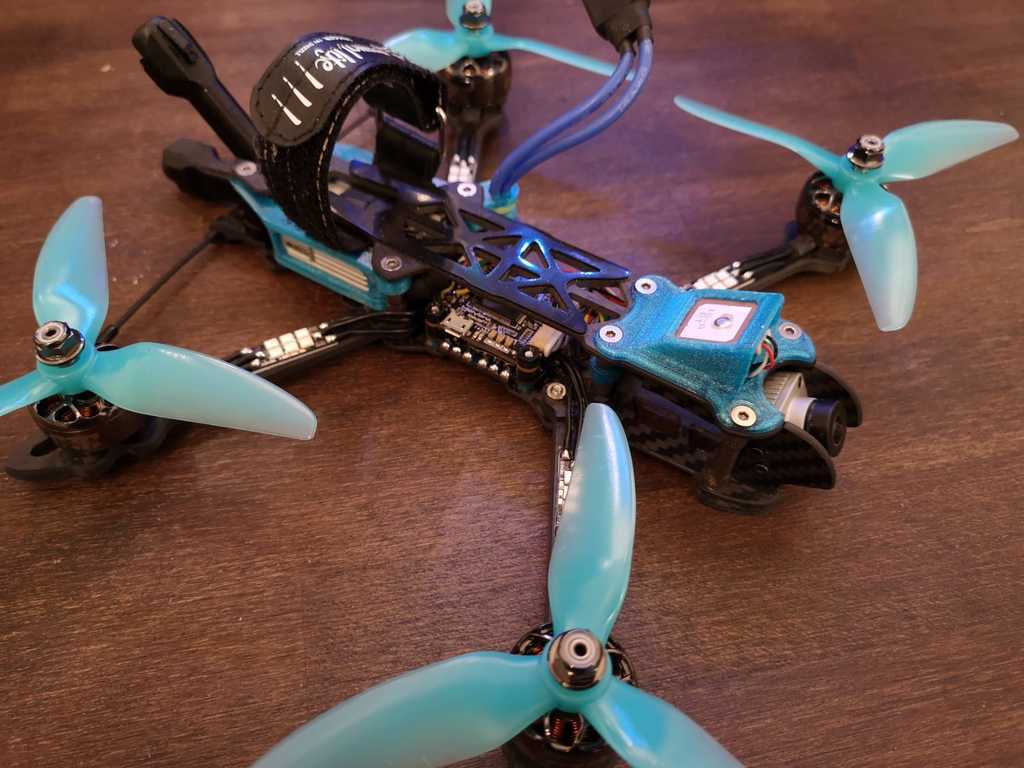 Free STL file GPS Holder / Mount GEPRC Mark4 HD5・3D printable design to ...