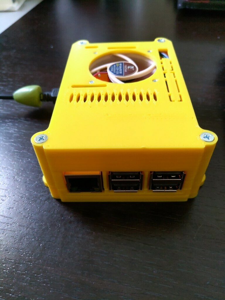 Free 3D file Raspberry Pi3 Pi2 and Model_B+ case with inside fan・3D ...