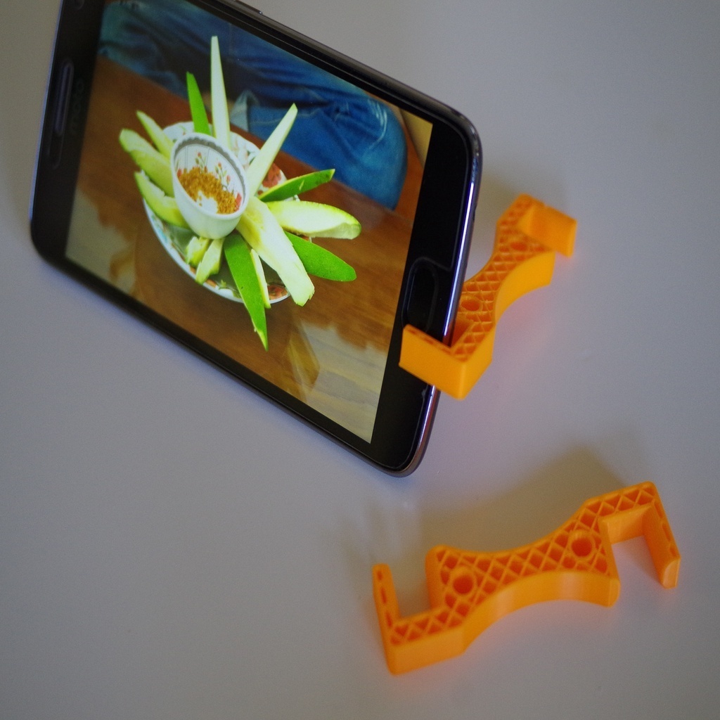 Free 3D file Phone stand with rounded endges・3D printable design to ...