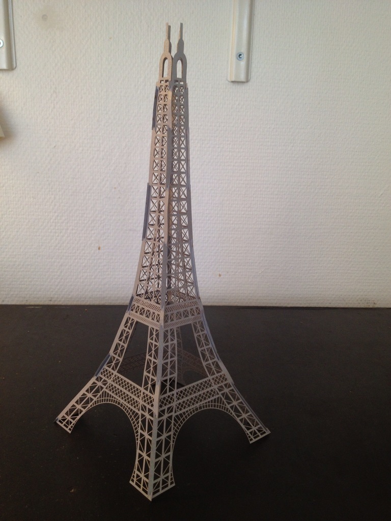 Free 3D file Eiffel Tower Paper Model 🇫🇷・3D printing model to download ...