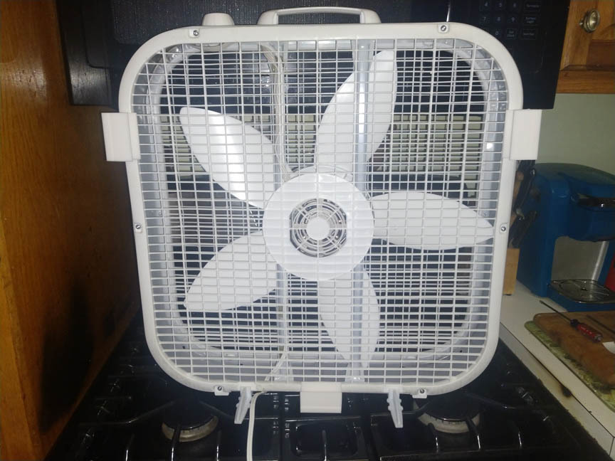 Free 3D file Box Fan Filter Clip 📦・3D print design to download・Cults