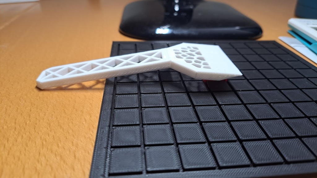 Free 3D file Angled Scrapper・3D printer model to download・Cults