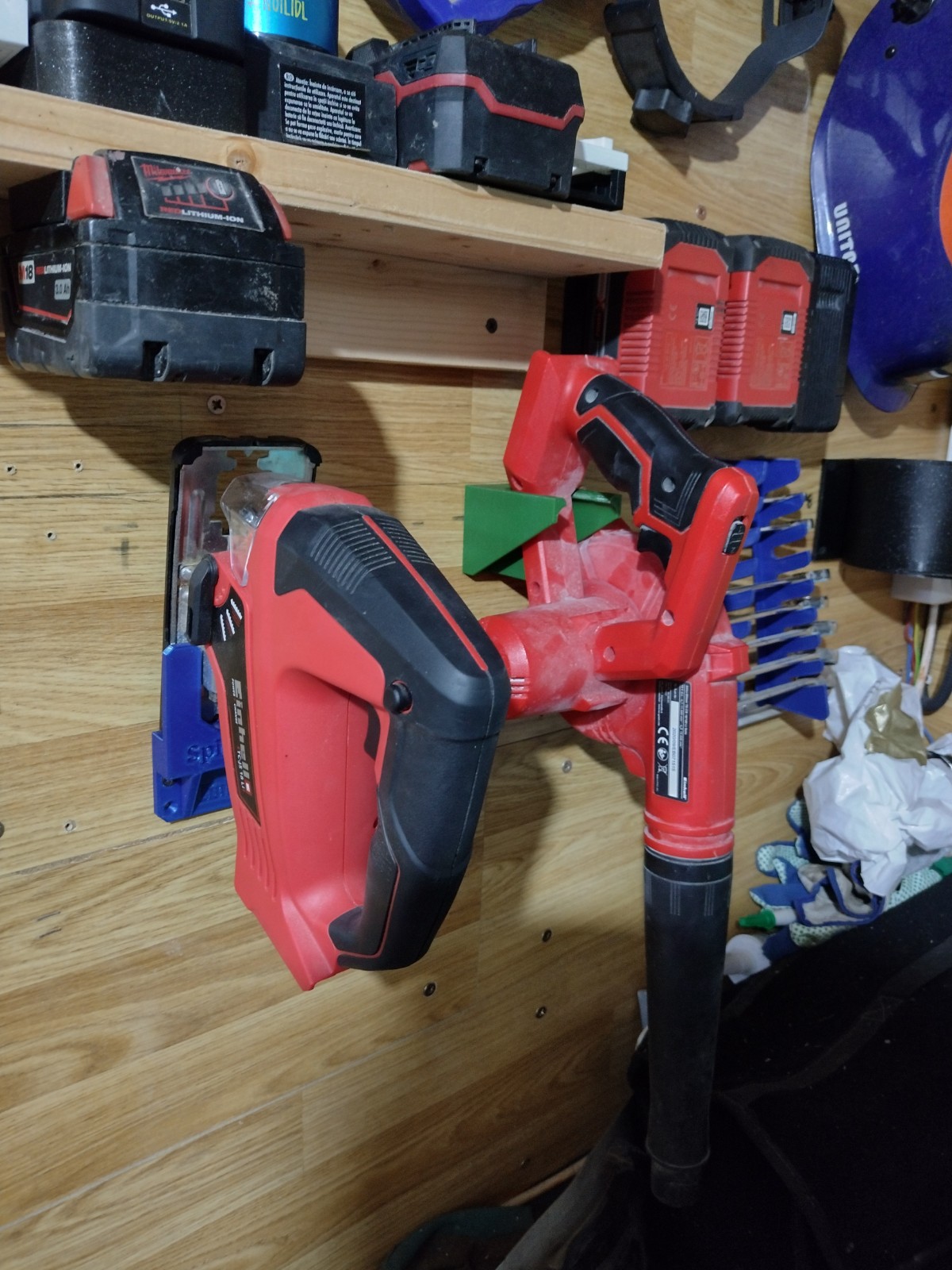 STL file Einhell TC-JS 18 jigsaw support・3D printing model to download ...