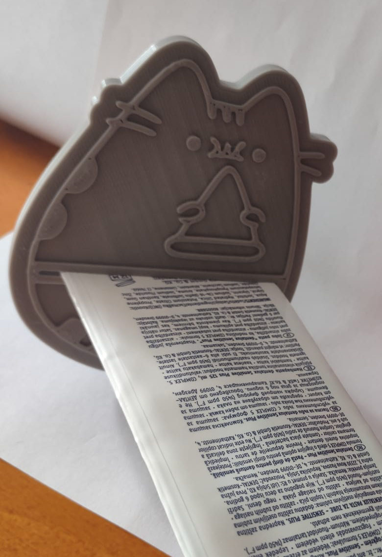 STL file Toothpaste tube squeezer Pusheen cat・3D printer model to ...