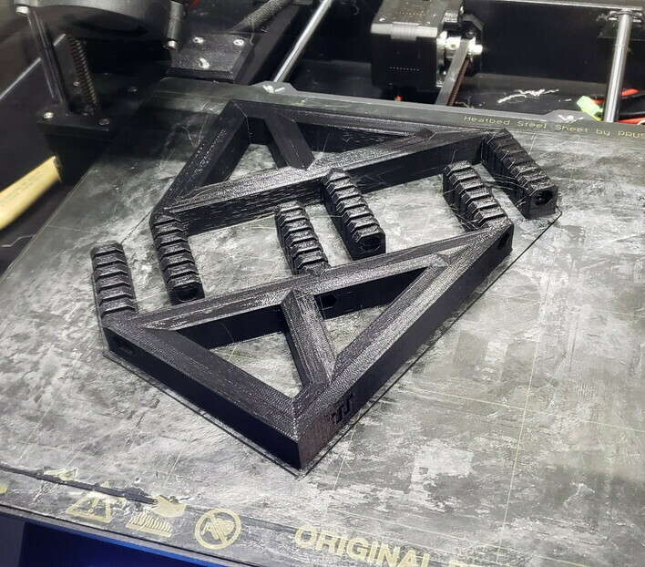 Free 3D file MMU2S Buffer Angle Mount・3D printer design to download・Cults