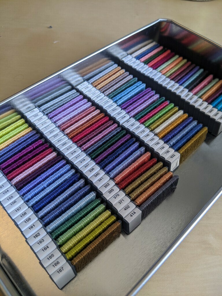 Free 3D file Magnetic Modular Embroidery Floss Color Swatches 🧲・3D ...
