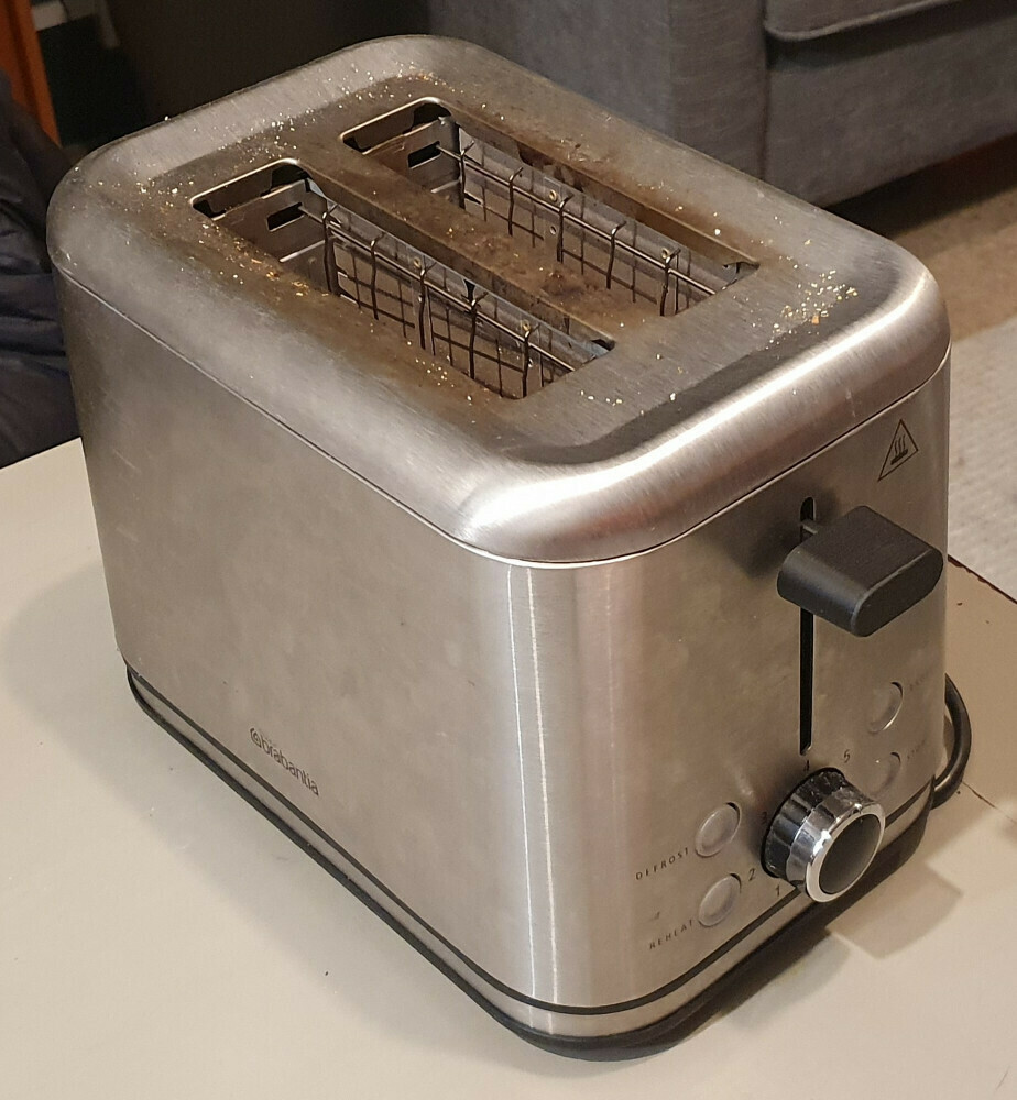 Free 3D file Brabantia toaster knob ⚙️・3D print model to download・Cults