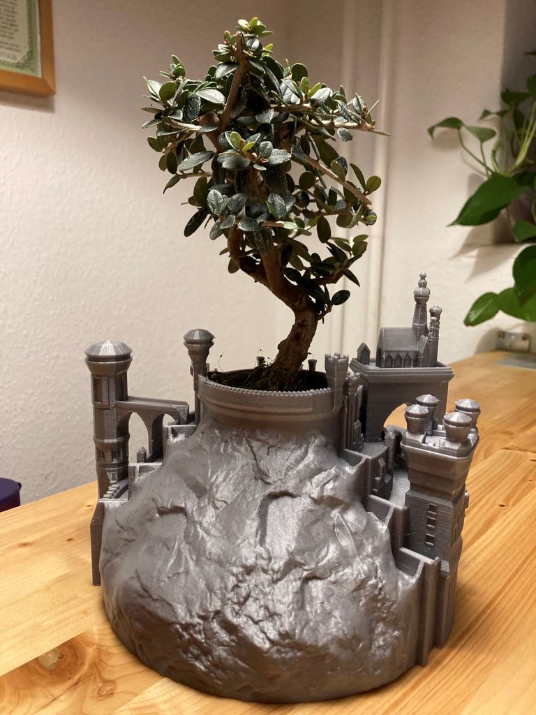STL file Castle Planter・3D print design to download・Cults