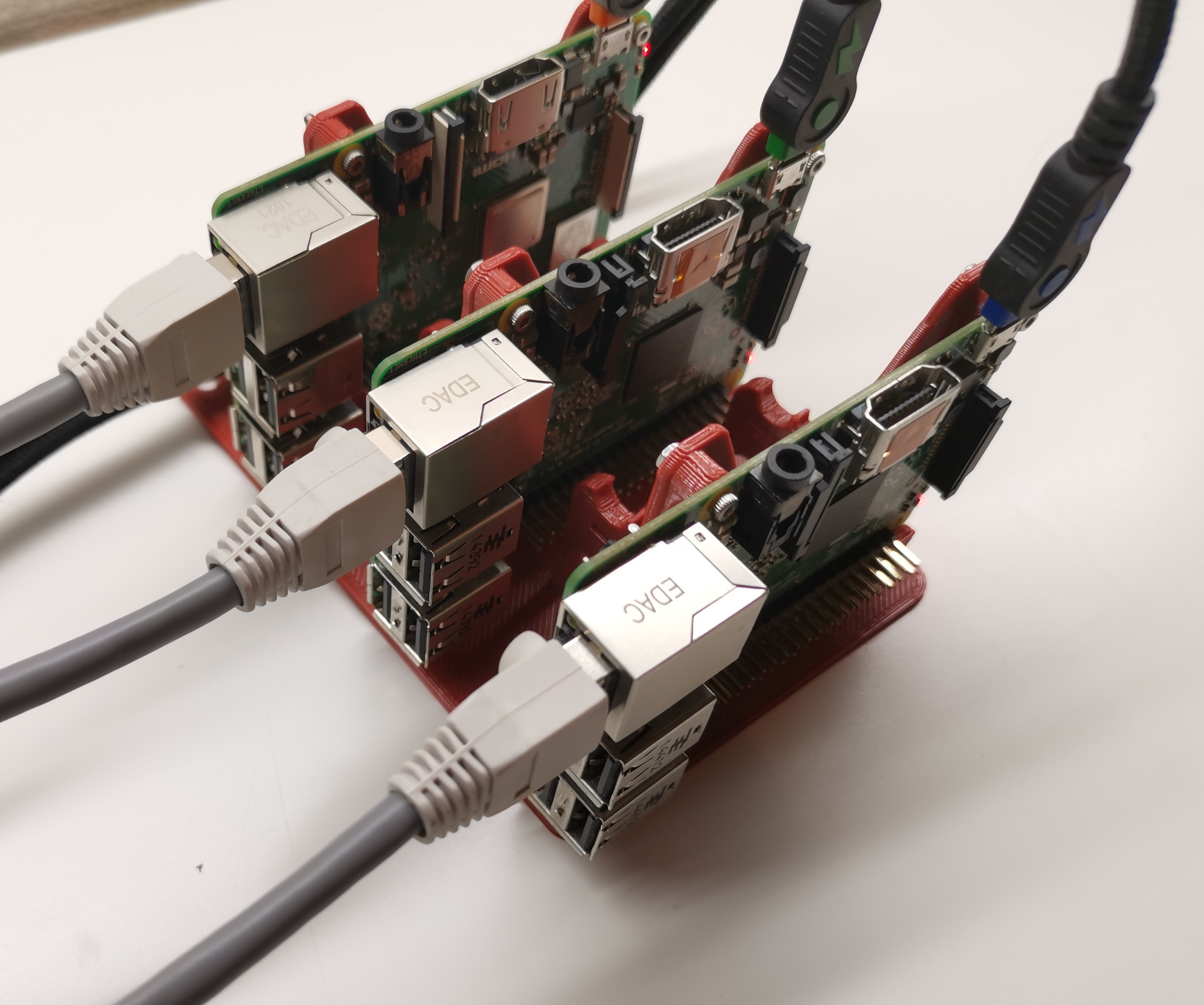 STL file Rasperry Pi Cluster Wall / Table Stand・Model to download and ...