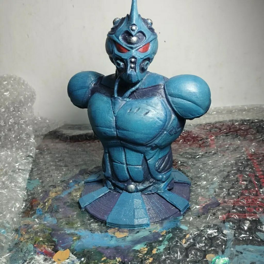 Free 3D file Guyver Bust Base・3D printable design to download・Cults