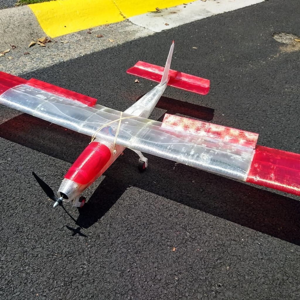 Бесплатный 3D файл Главная стойка шасси для Eclipson Model T・3D ...