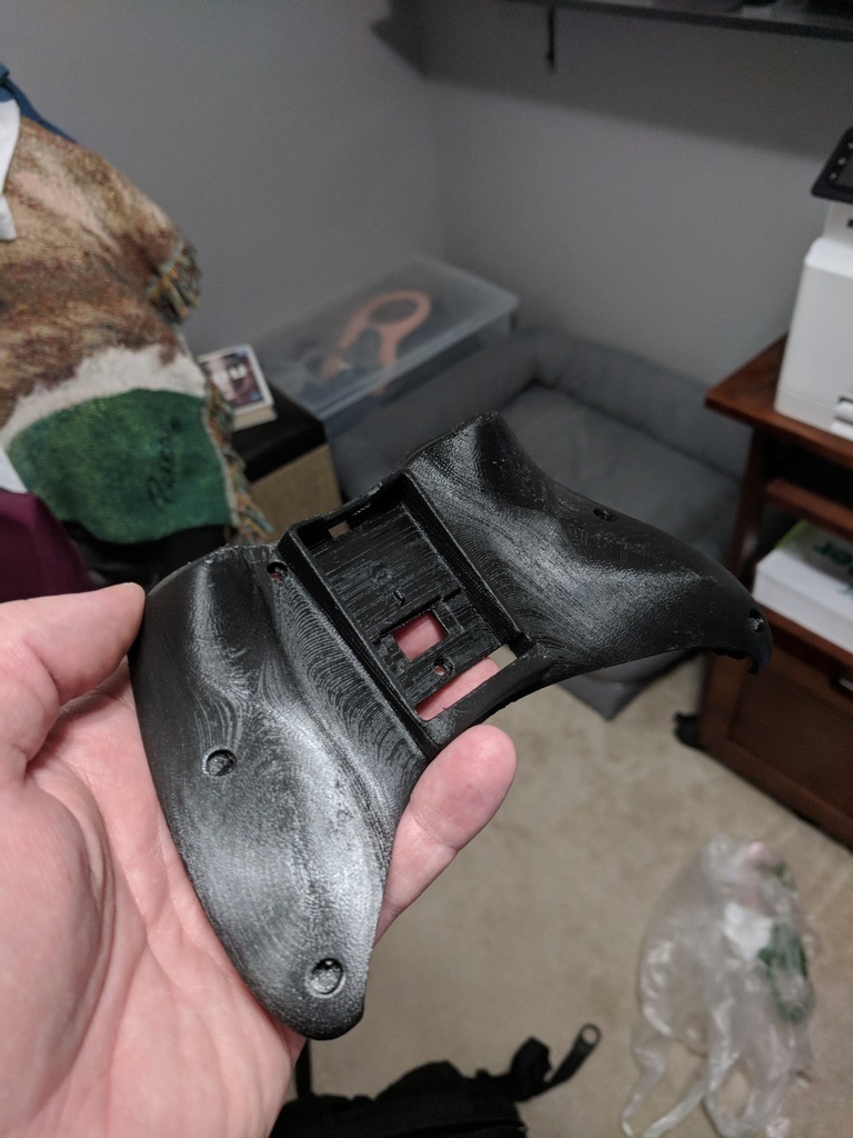 Free 3D file Xbox 360 controller Backplate 🎮・Design to download and 3D ...